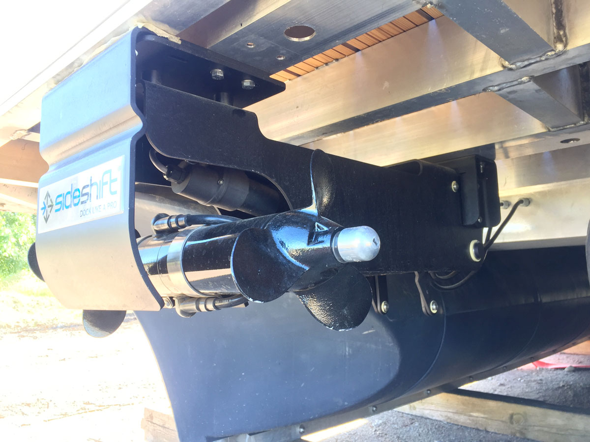 Pontoon thrusters – HOUSEBOATS SHIPYARD